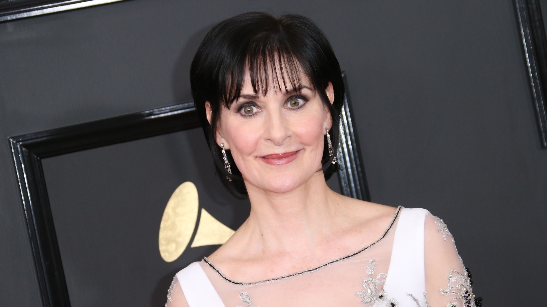 Enya makes first public outing in 8 years – leaving fans flabbergasted