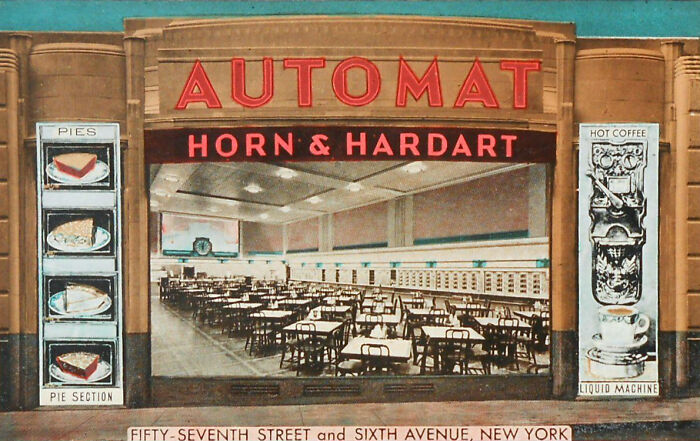 Gone But Not Forgotten: 20 Fast Food Chains We Can No Longer Visit