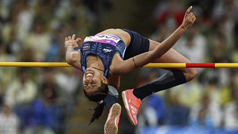 Asian Athletics: 18-year-old Pooja wins high jump gold, golden double ...