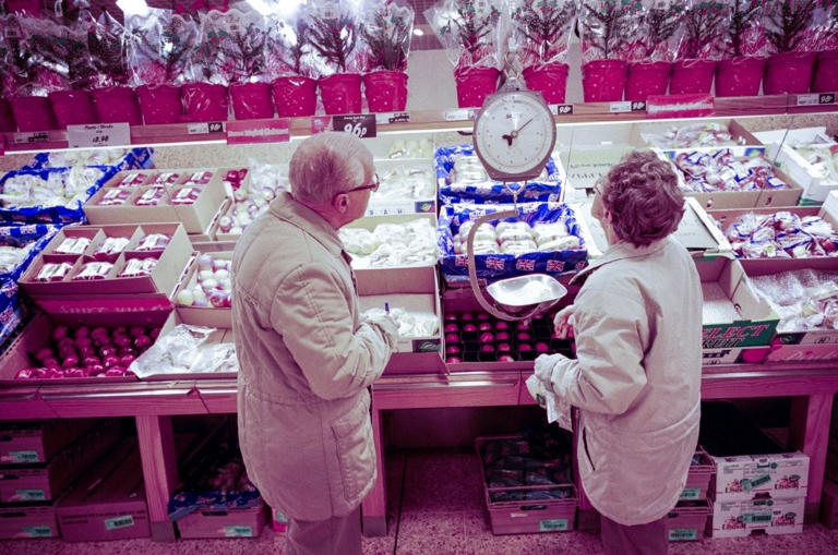 25 years on: Lancaster photographer captures images in big Asda and a ...