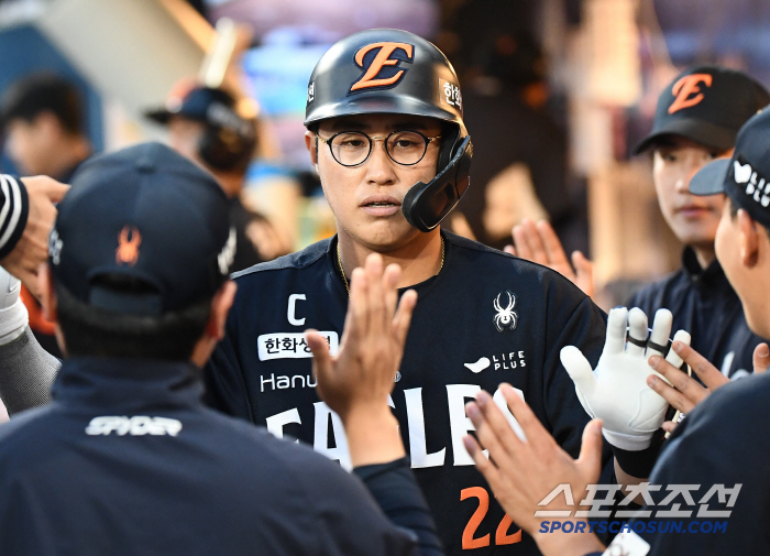 NC, I came home after 62 days...Ryu Hyun-jin's five wins Chae Eun-sung's final shot Hanwha laughed