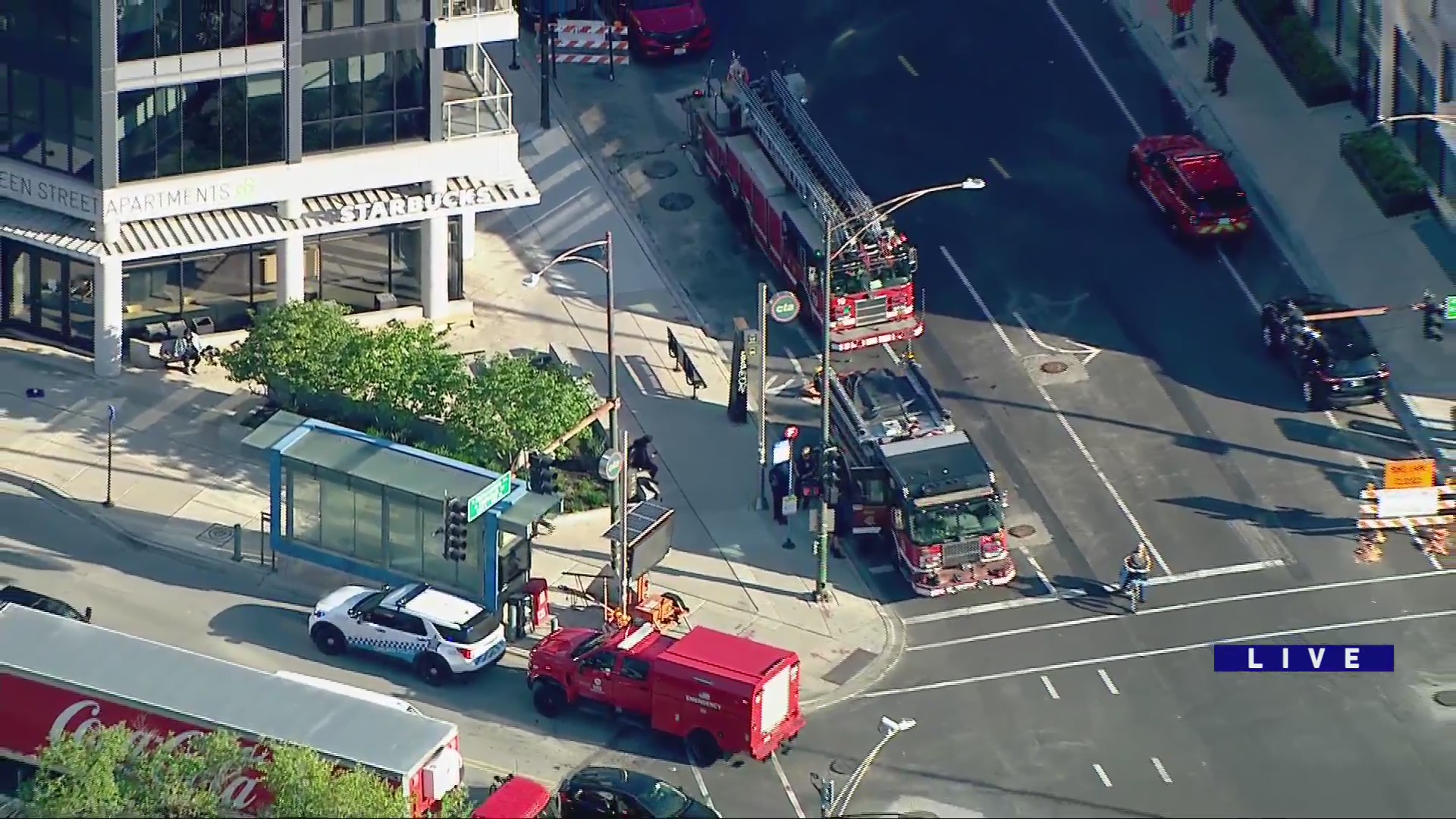 Blue Line service stopped from Wicker Park to downtown