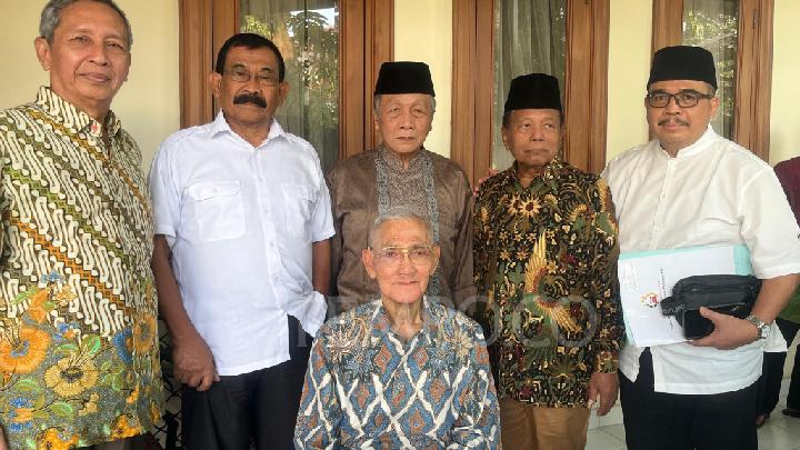 Terpopuler Nasional: Try Sutrisno Restui Pemakzulan Gibran hingga Jam ...