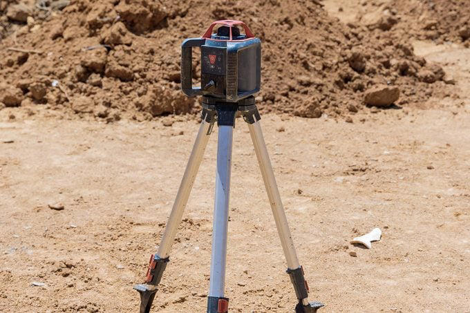 The Ultimate Guide to Laser Levels: 13 Expert Tips