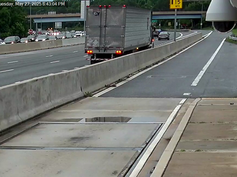 Hit-And-Run Crash At Bay Bridge Sparks Search For Trucker: Police