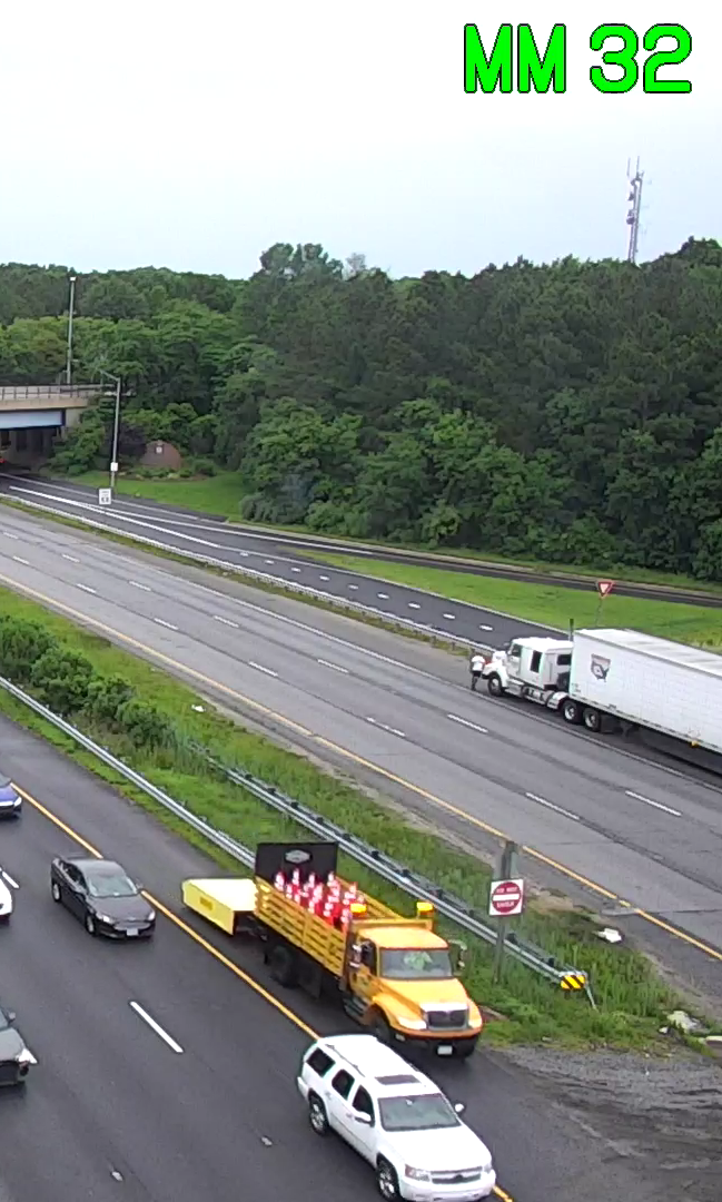 Hit-And-Run Crash At Bay Bridge Sparks Search For Trucker: Police