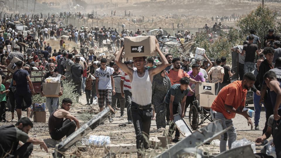 Controversial new Gaza aid group isn’t screening recipients — despite ...