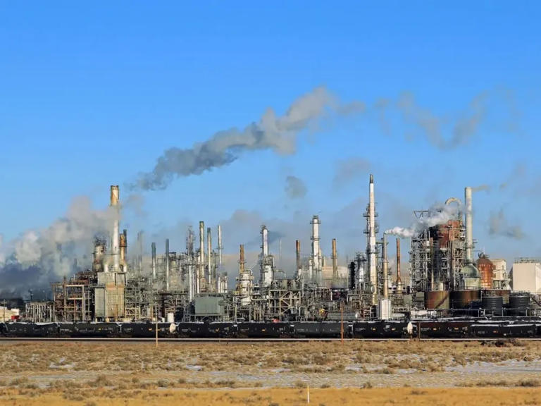 Crude Oil Prices Fall Amid Escalating Trade Tensions With China ... Crude Oil Prices Fall Amid Escalating Trade Tensions With China ...