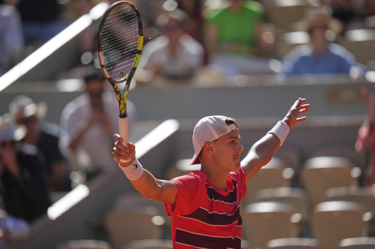 Tilskuer generede Rune i French Open-sejr: Det var ubehageligt