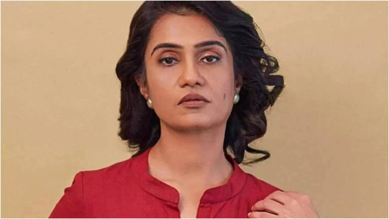 Amruta Subhash opens up about terrifying mob attack on 'Gully Boy' set ...