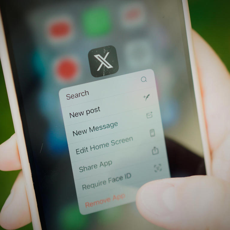 Student visa applicants advised to censor their social media posts