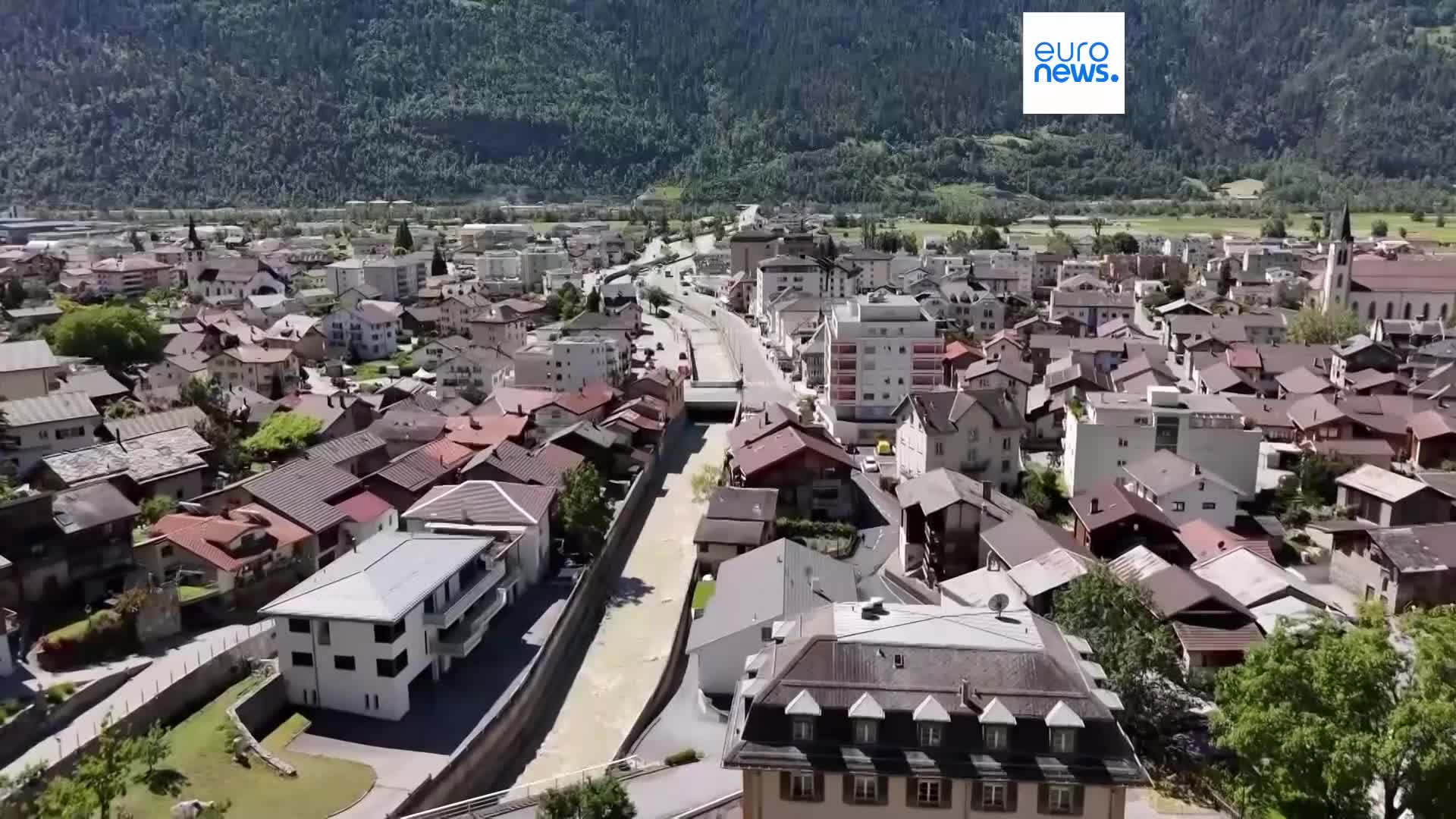 Una alerta máxima en Suiza tras el desprendimiento de un glaciar que sepultó Blatten