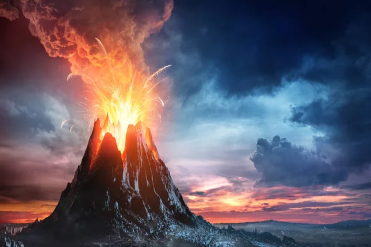 20 Central American Volcano Rim Hikes