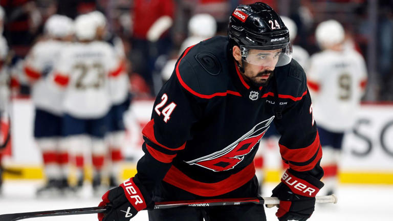 Brind’Amour: Seth Jarvis 'out a while' after crash into post vs. Panthers