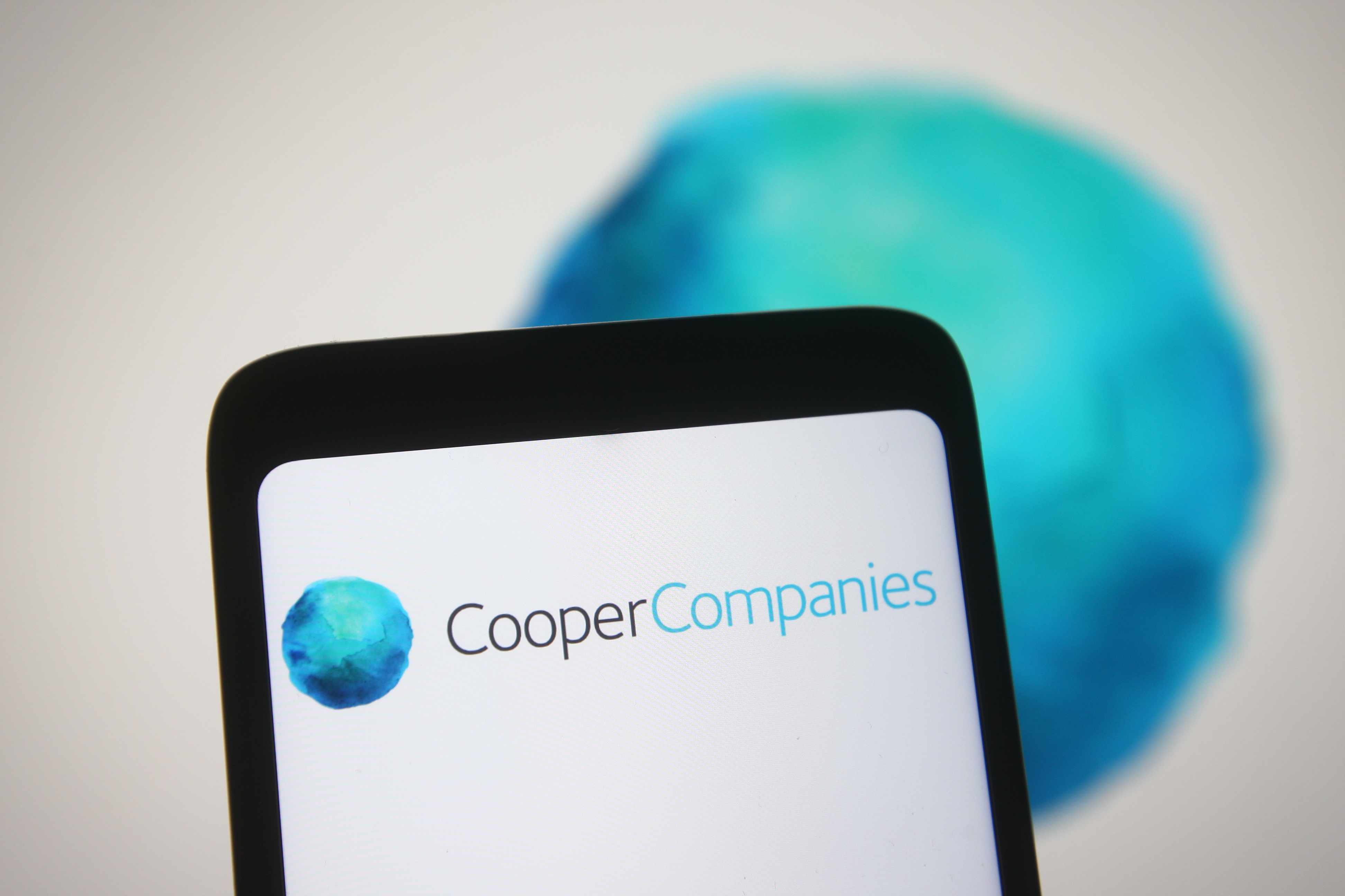 Cooper Stock Sinks as Contact Lens Maker Cuts Full-Year Organic Growth ...