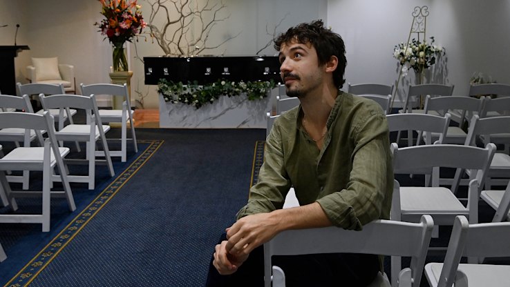 This TV star spent so long making a film in a Sydney funeral home that ...