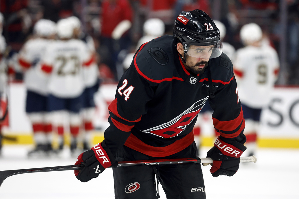 Hurricanes' Chatfield, Walker and Jarvis have no surgery plans for ...