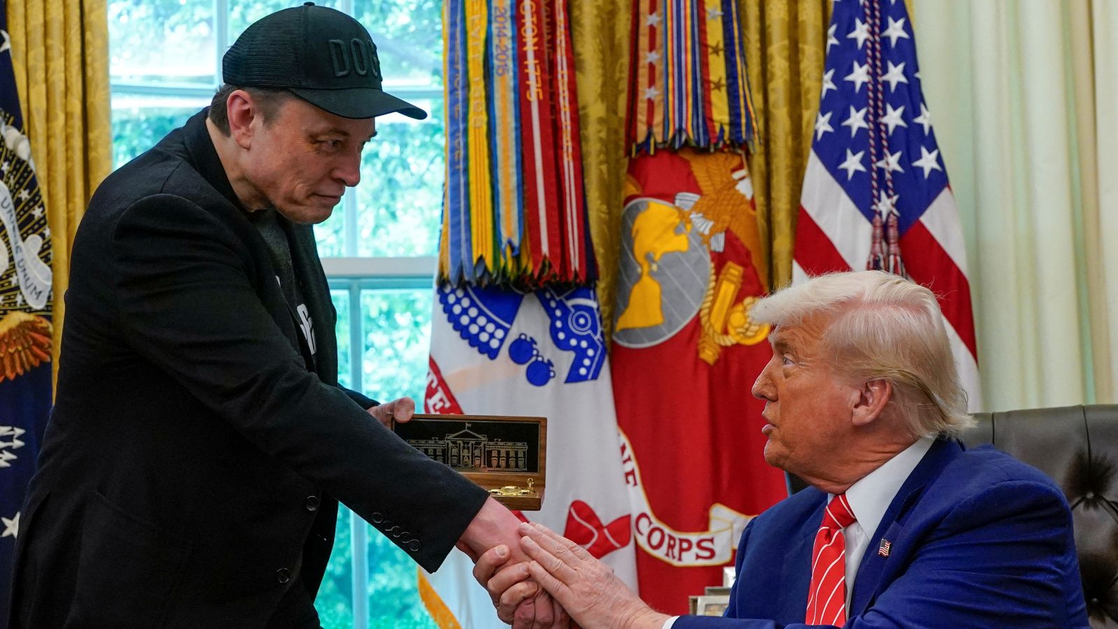 Musk appears with black eye at White House farewell - as Trump says he ...