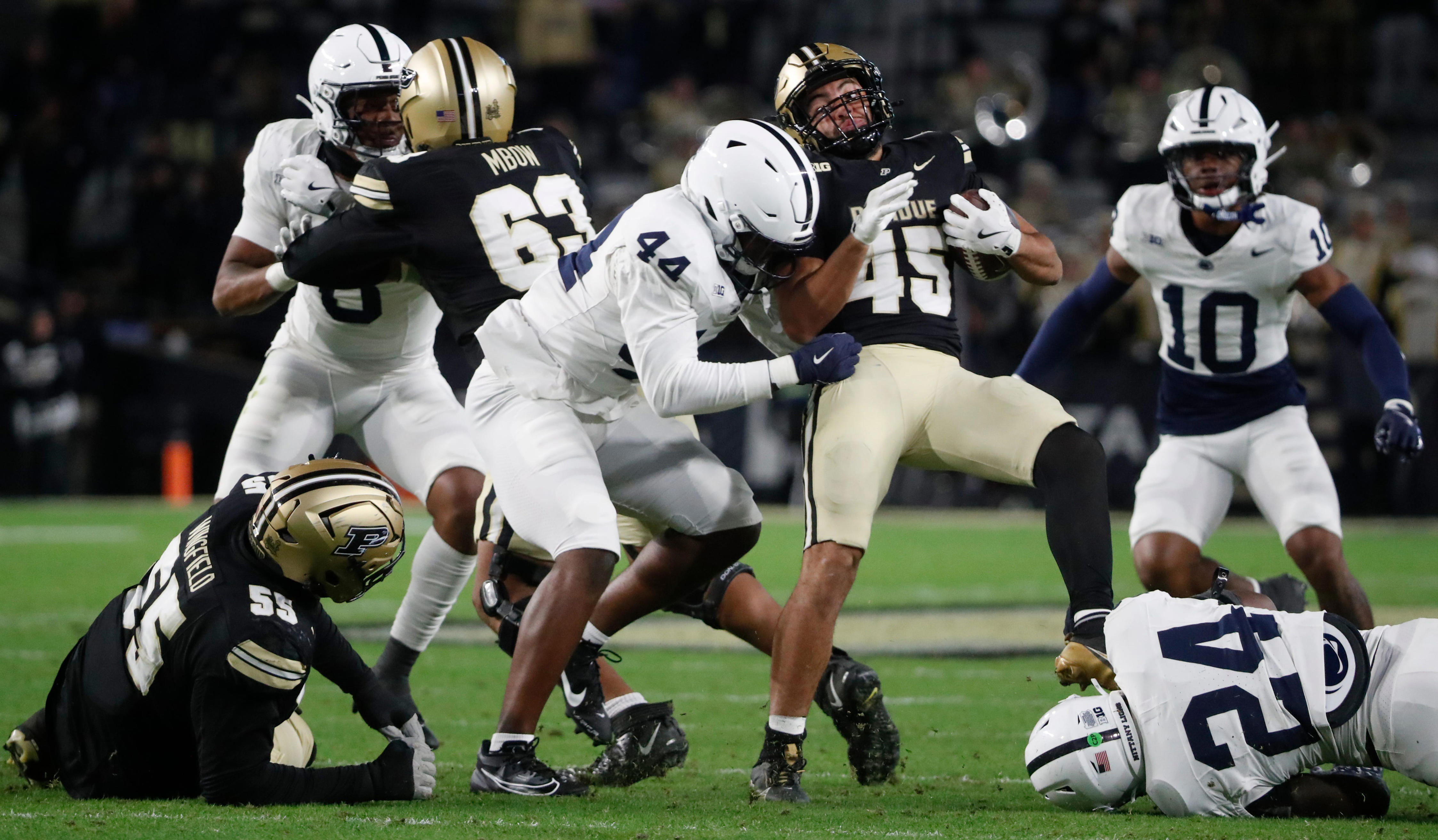 Previewing the 2025 season for Penn State DE Jaylen Harvey with his ...