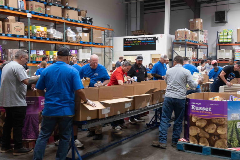Pantex volunteers help Amarillo food bank meet rising summer demand