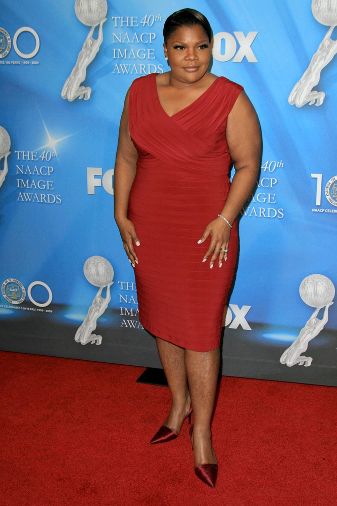 Mo’Nique’s Son Shalon Jackson Apologizes for Public Feud | Video