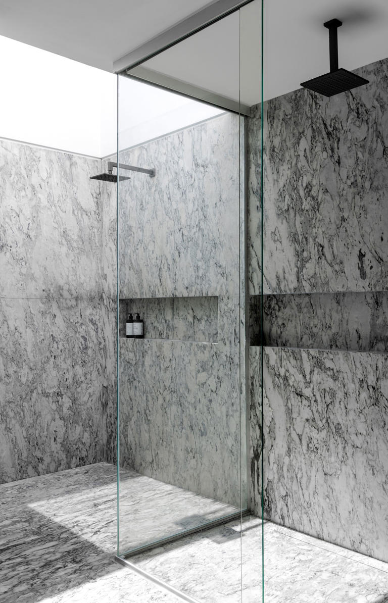 7 tipos de regaderas que podrías tener en tu baño