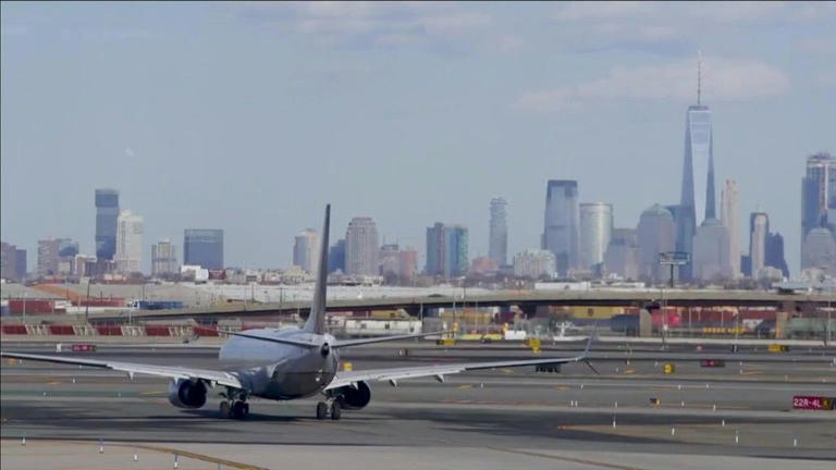 Newark Airport runway set to reopen ahead of schedule, Gov. Phil Murphy ...