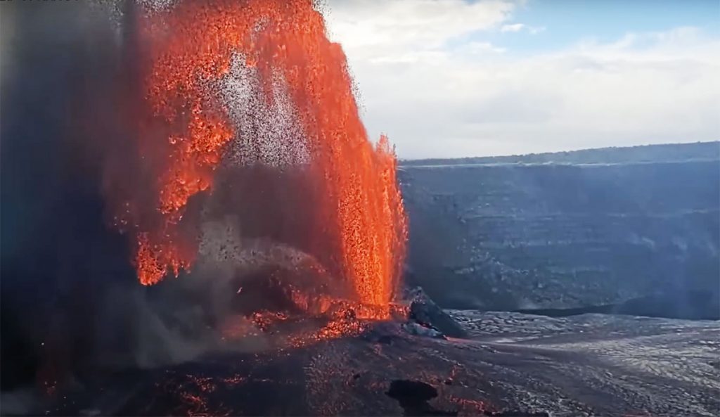 Watch the Kilauea Volcano Spew Lava 1,000 Feet Into the Air