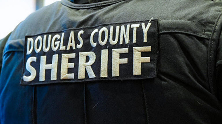 One in custody following police chase in Douglas County Monday