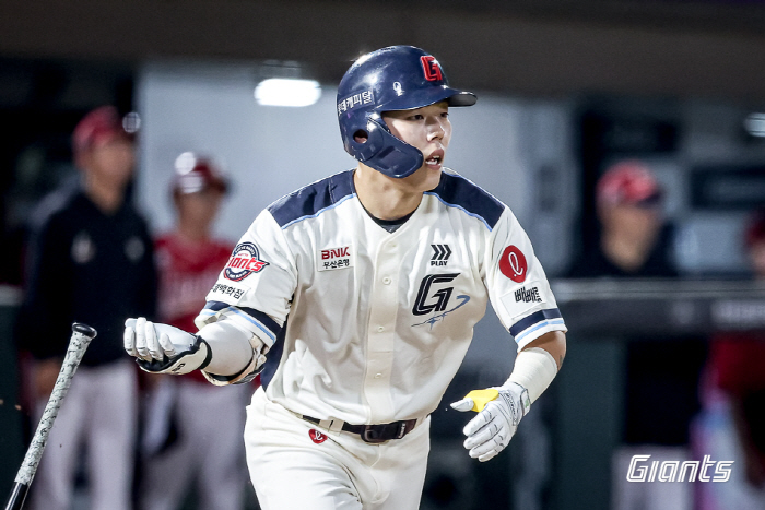 With Hun, Benkle is also invincible with 3 hits 3 points → In name and ...