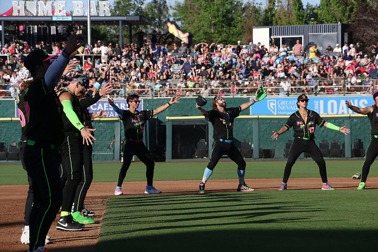 Banana Ball League brings crazy, energetic twist on baseball to Reno ...