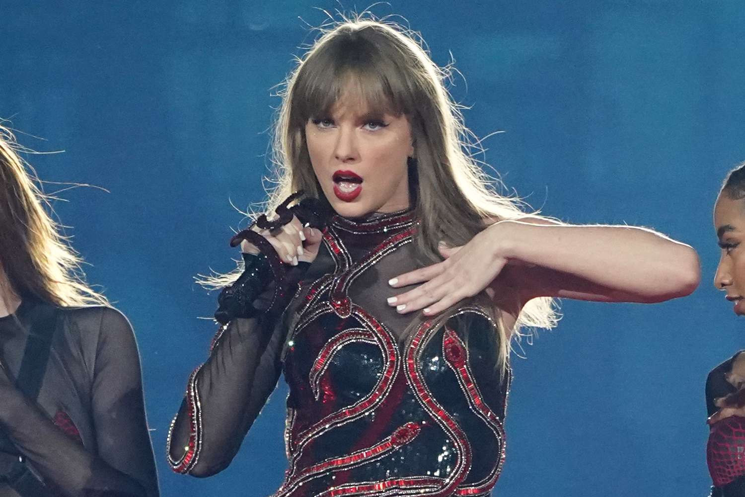 Taylor Swift Reveals What Owning Her Masters Means for Future 'Taylor’s ...
