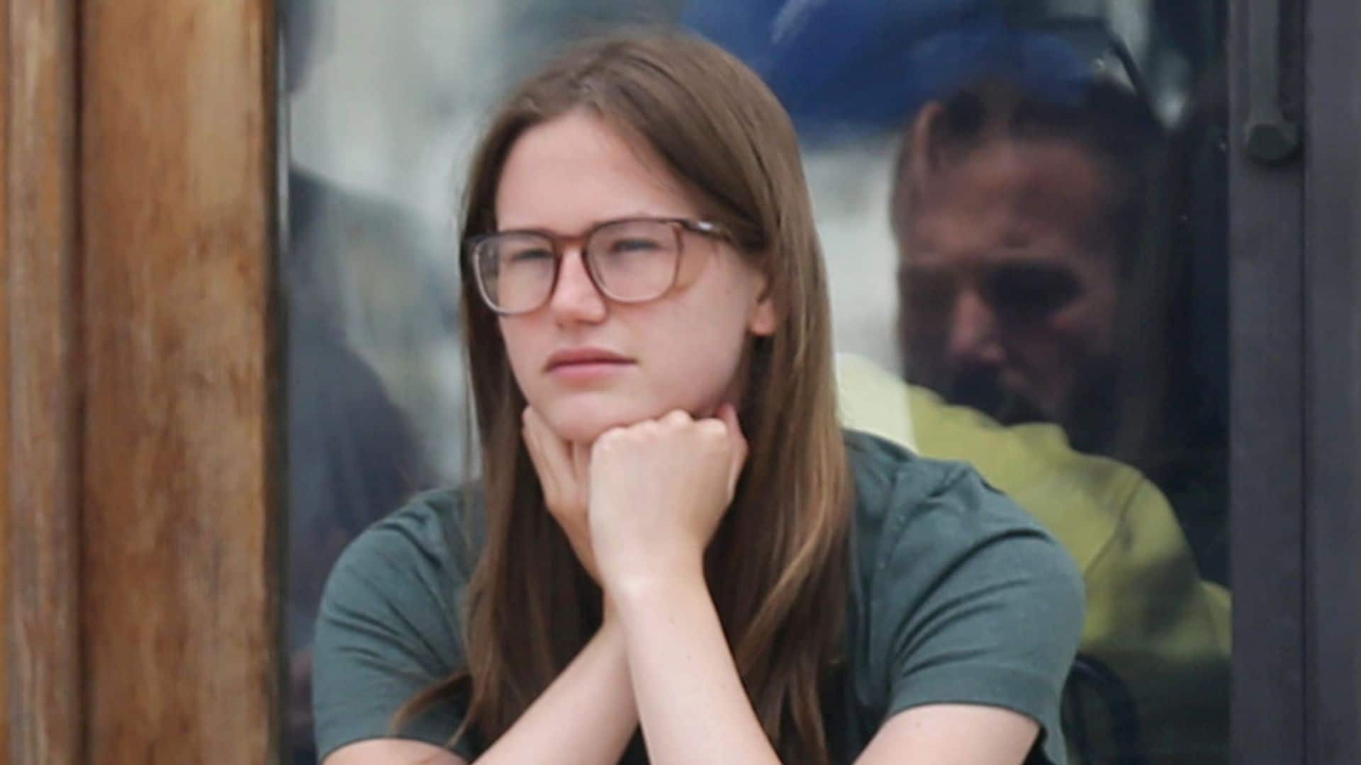 Violet Affleck drives a $60K car and rocks designer bags after ...