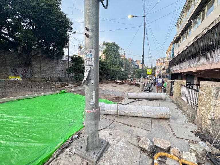 Three week in, no end to key Bengaluru road white-topping, traffic woes ...