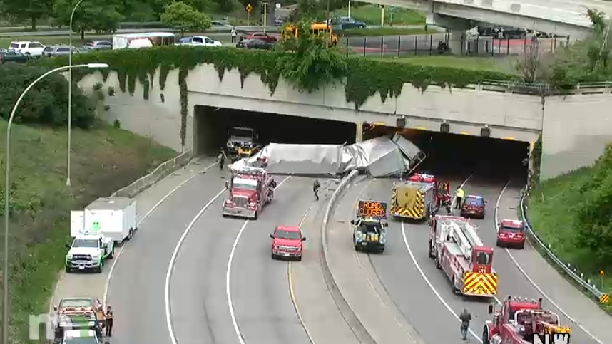 Video shows semi crashing into Lowry Hill Tunnel near downtown Minneapolis