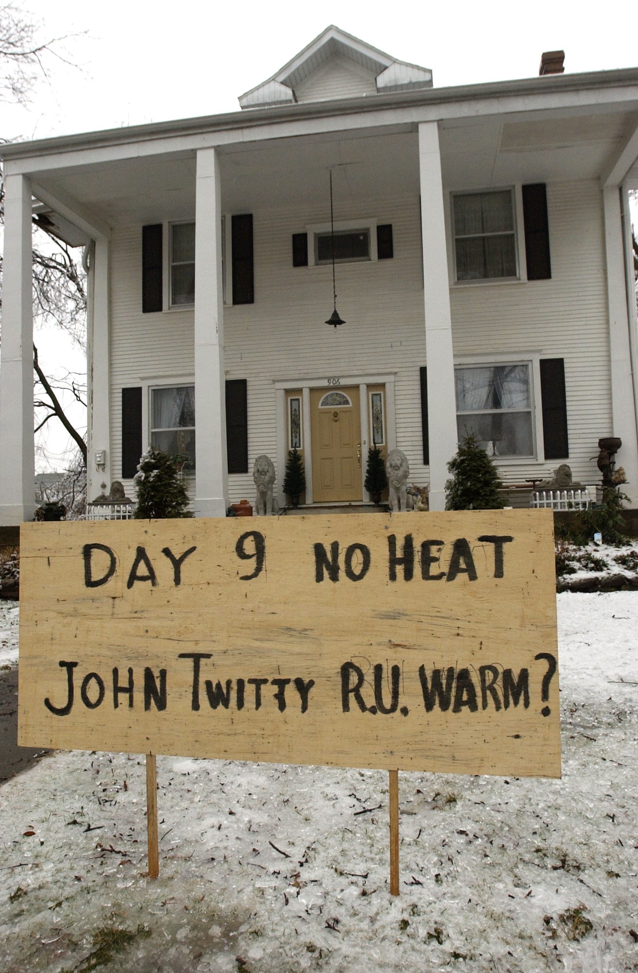 Ice possible on 10-year anniversary of infamous 2007 ice storm