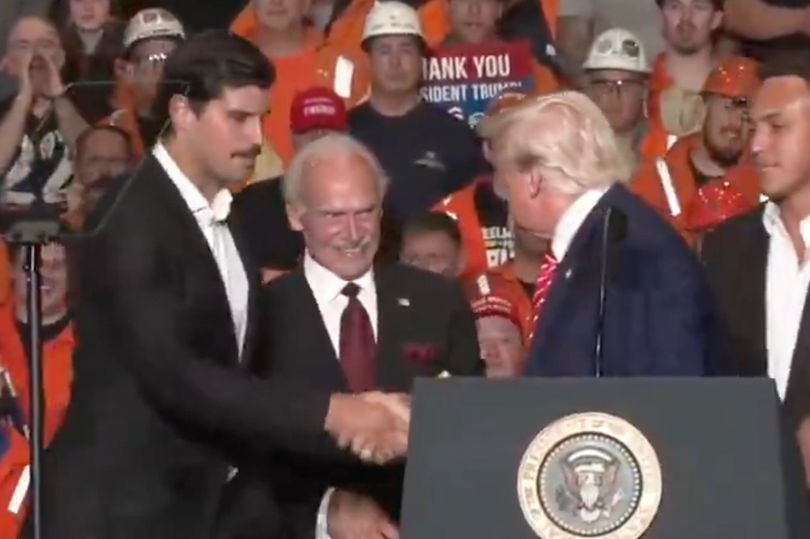 Mason Rudolph gives Donald Trump personal Pittsburgh Steelers gift