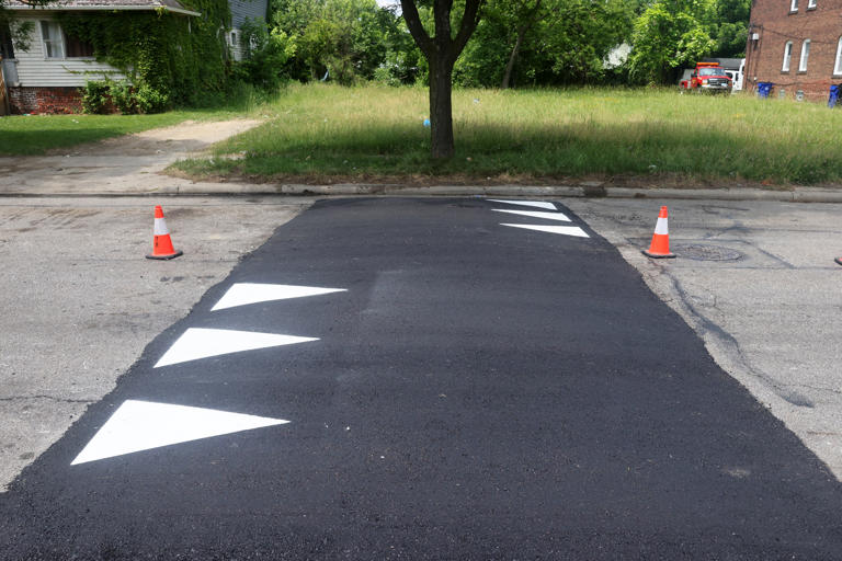 First of potentially many ‘speed tables’ being installed in Newburgh