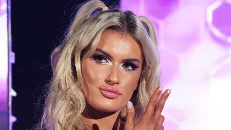 Breaking: Mariah May OUT at AEW, will soon join WWE roster along with ...