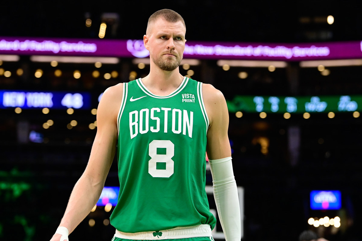Blockbuster 3-Team NBA Trade Idea Sends Celtics' Kristaps Porzingis to Nets Blockbuster 3-Team NBA Trade Idea Sends Celtics' Kristaps Porzingis to Nets