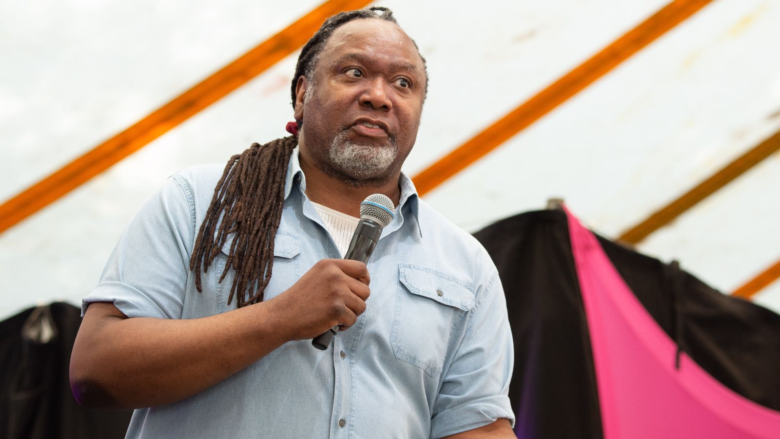 Comedian facing case brought by antisemitism charity over 'messages he ...