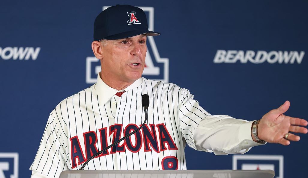 Wildcats baseball coach Hale signs extension