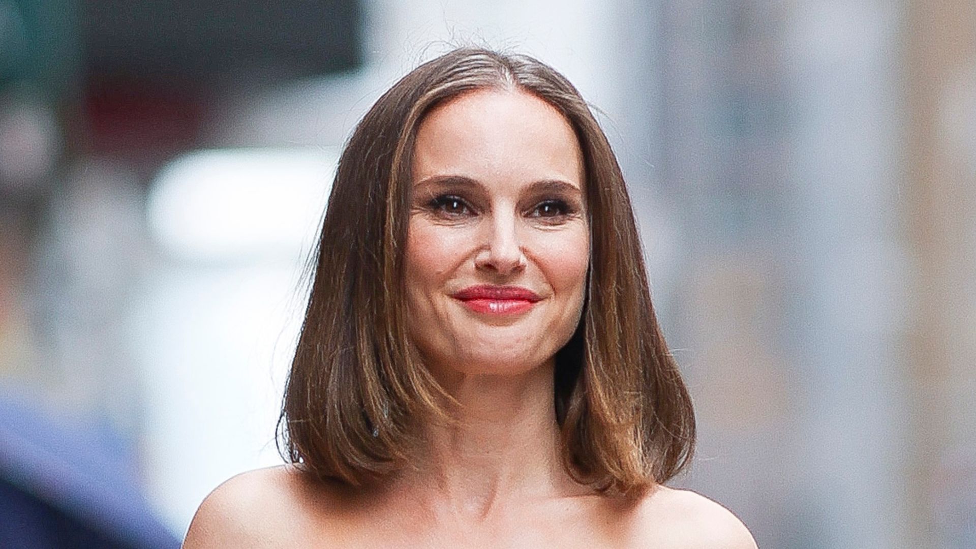Natalie Portman's smart casual styling will change your mind about turn ...