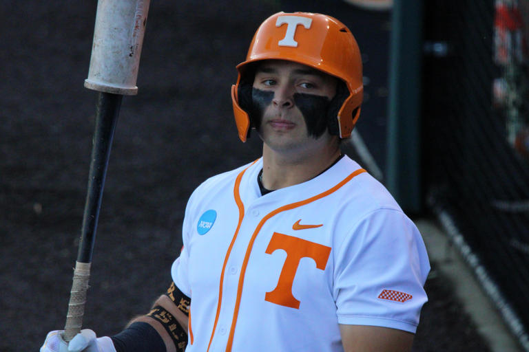 Three Vols projected in 2025 MLB mock draft first round
