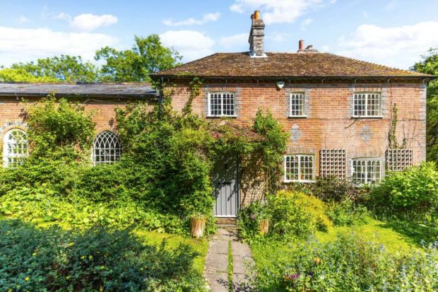 17th century five-bedroom house in Enborne for sale for £1.4m