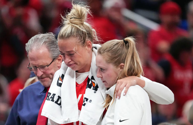 Lexie Hull Reacts to Sophie Cunningham's Struggling Admission