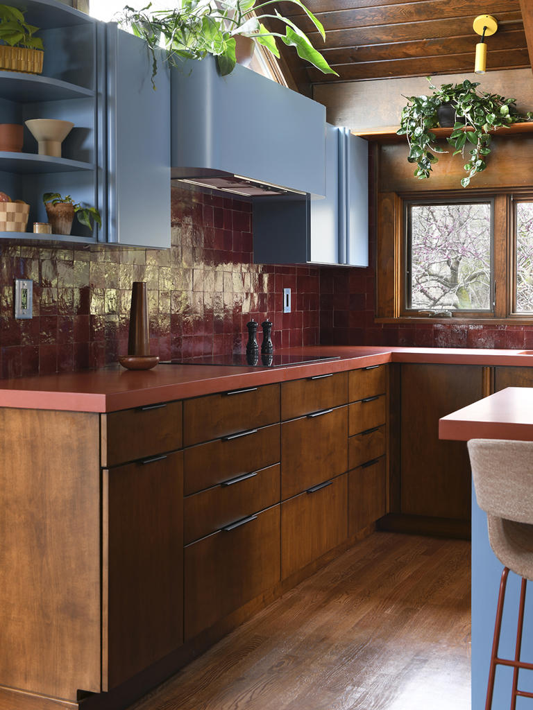 A “Command Center” Cabinet Blends Right Into This Colorful Kitchen ...
