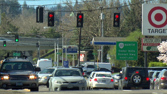 ‘Plan ahead’ for OR 217 southbound lane closures this weekend, ODOT says