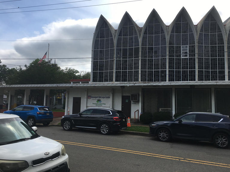 Nearly 300 students displaced by closure of Shreveport Job Corps Center