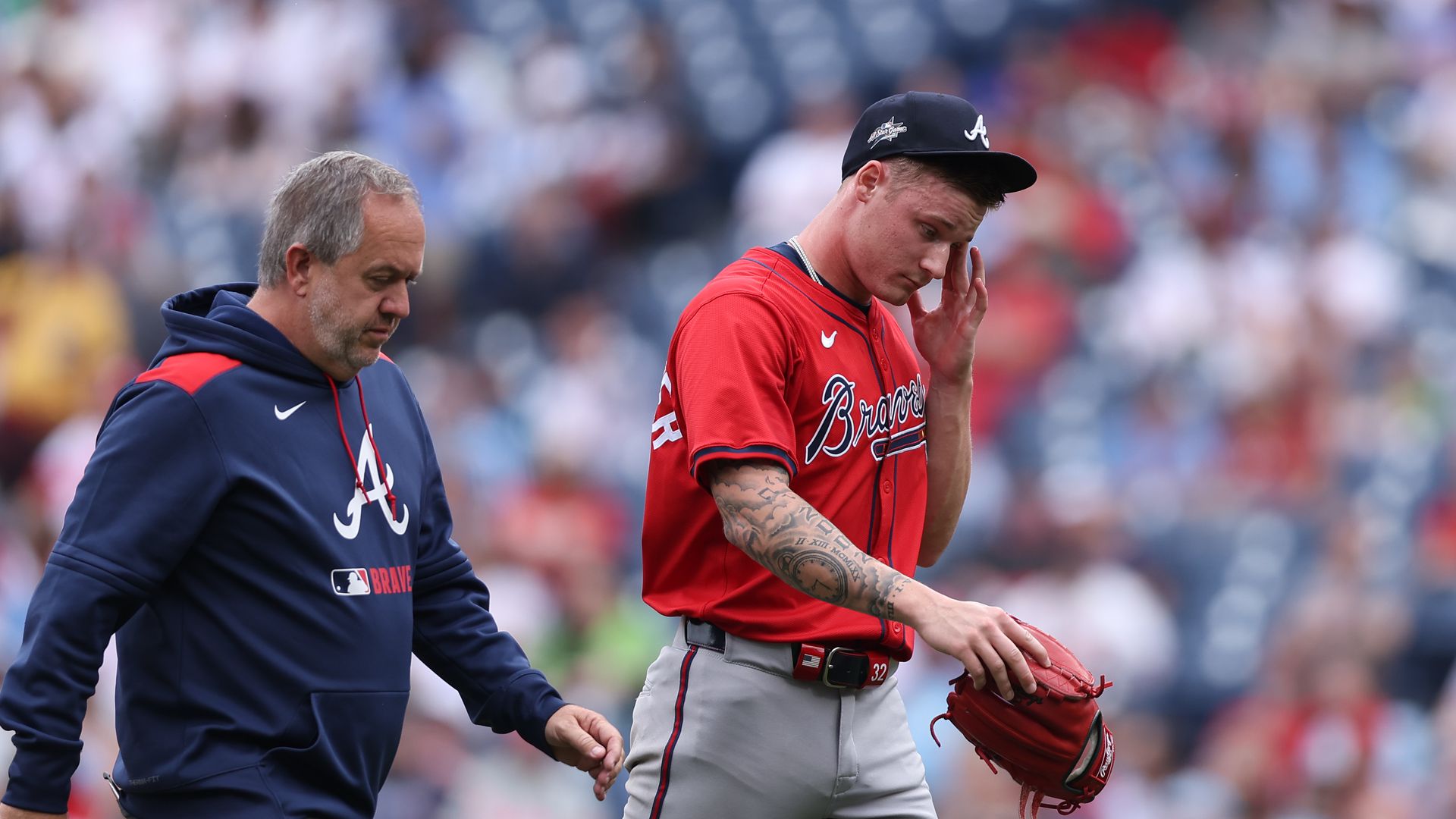 AJ Smith-Shawver has a torn UCL in his throwing arm, per report